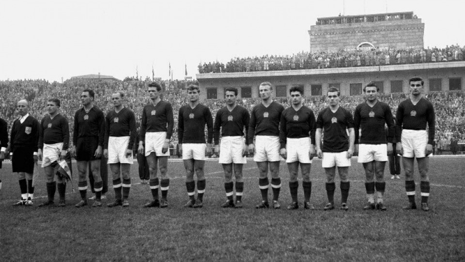 MLSZ Szövetség - A magyar futball a forradalom napjaiban